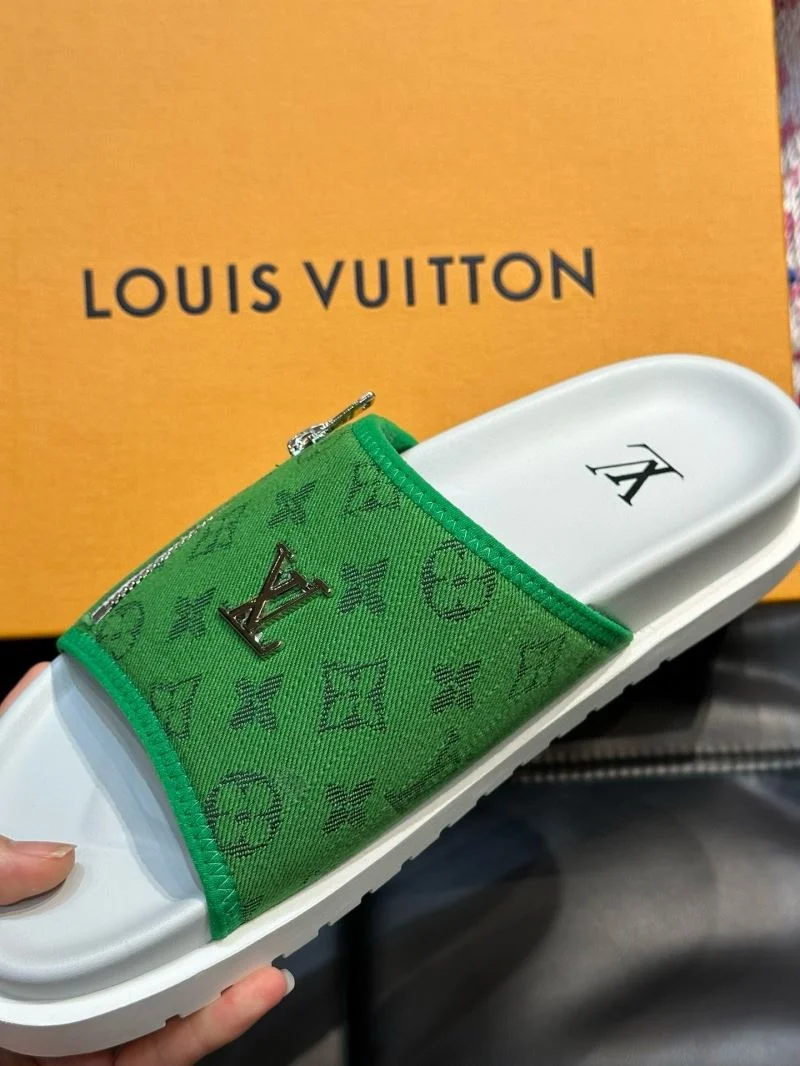Bargain Louis Vuitton Slippers