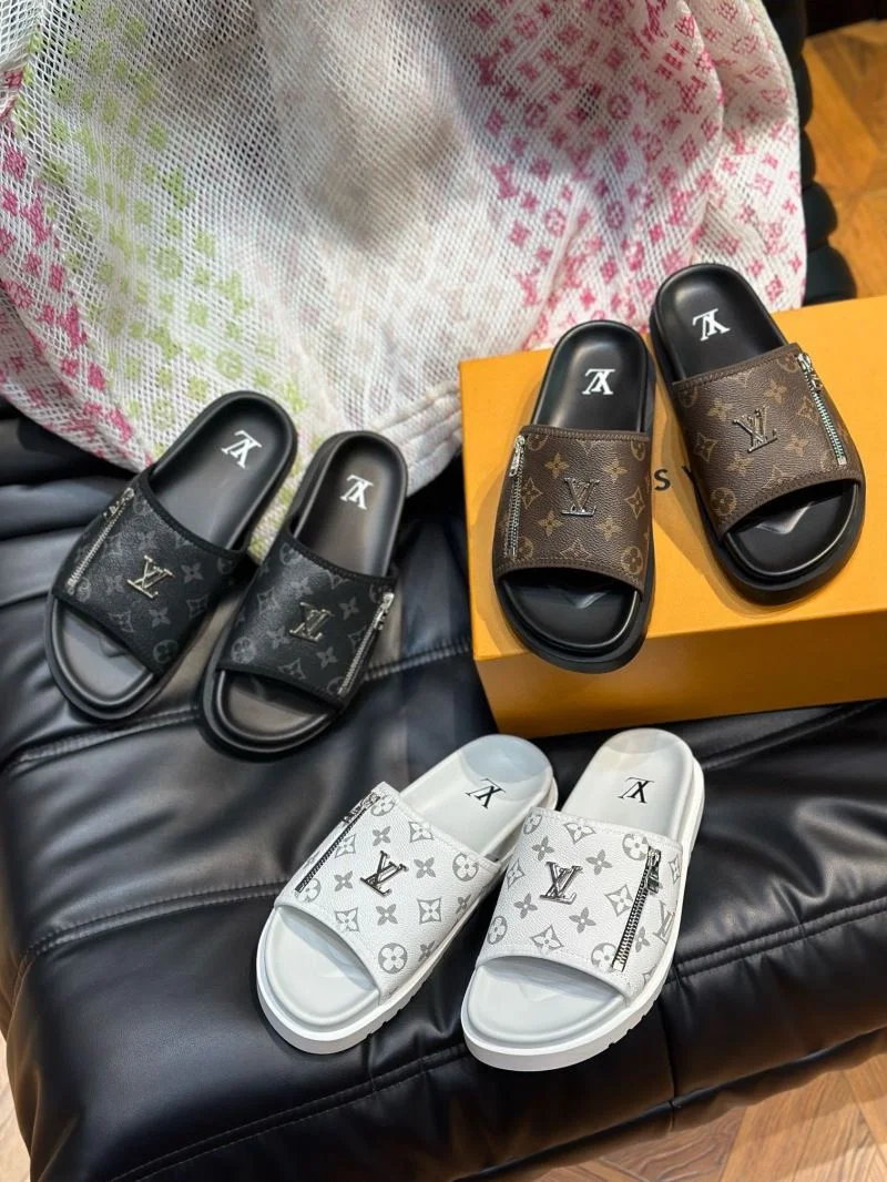 Economical Louis Vuitton Slippers