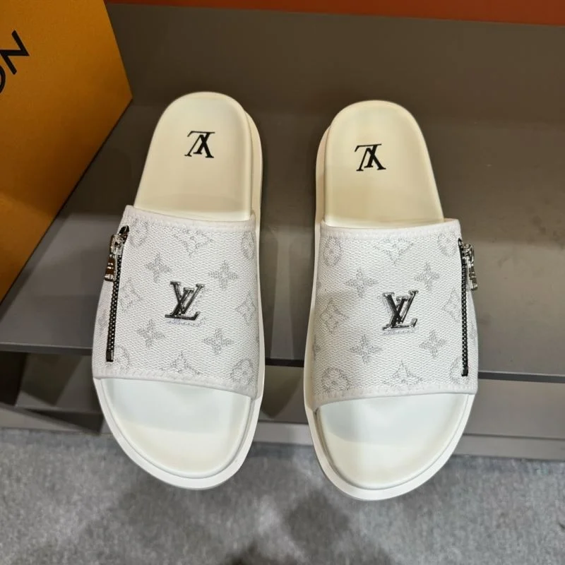 Louis Vuitton Slippers