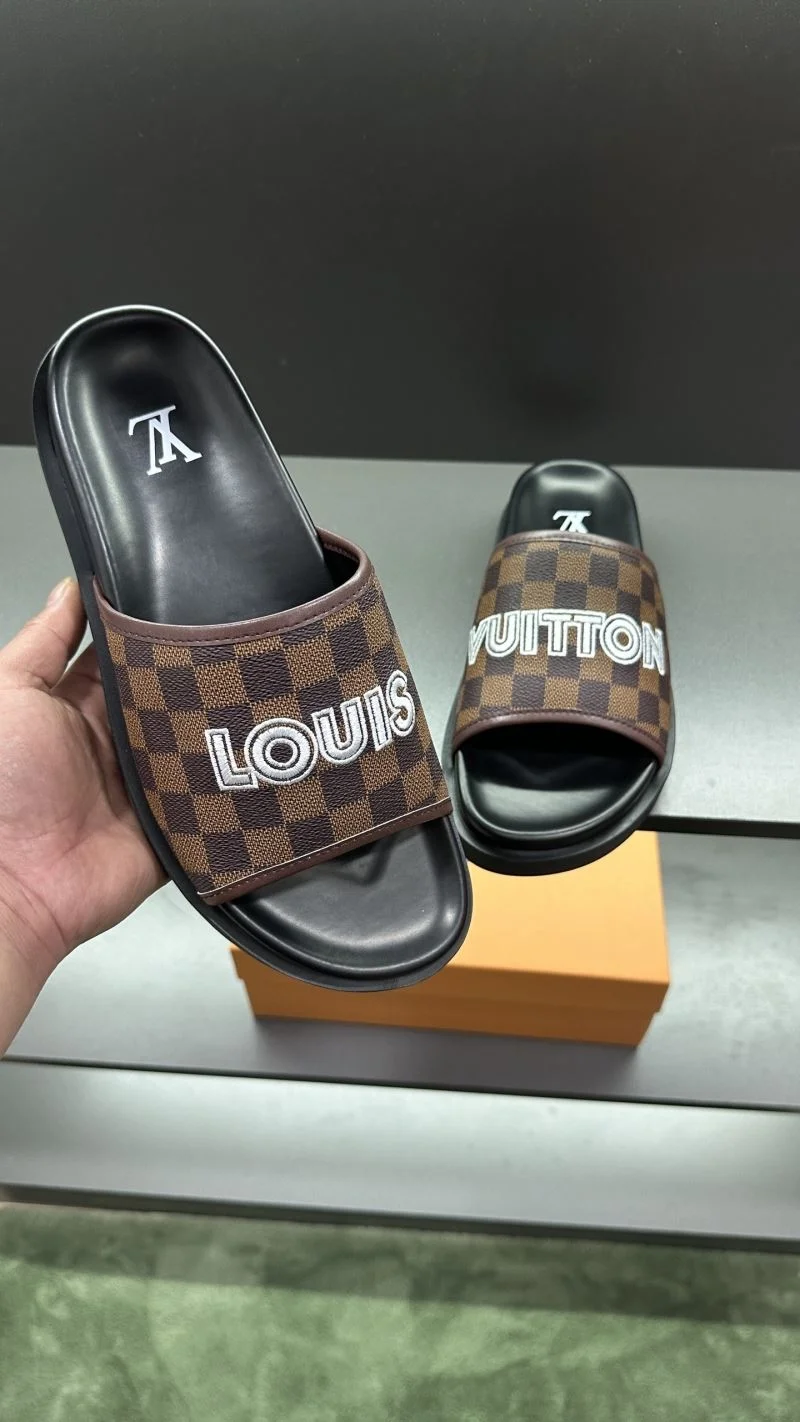 Cut-rate Louis Vuitton Slippers