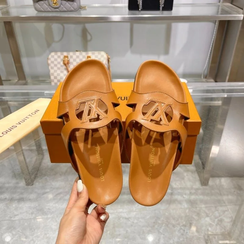 Top match Louis Vuitton Slippers