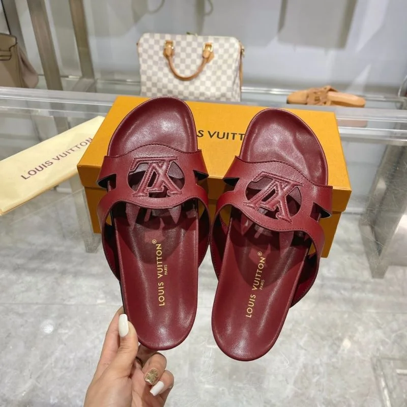 Accurate model Louis Vuitton Slippers