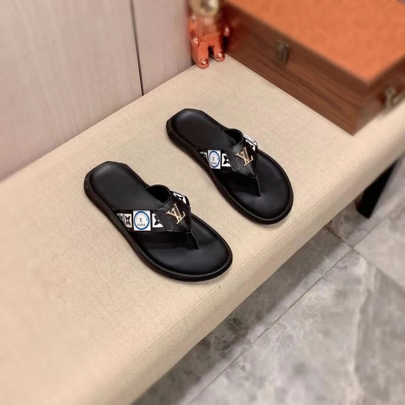 Louis Vuitton Slippers