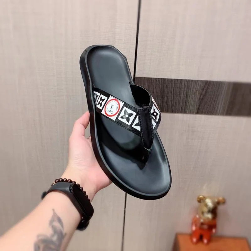 Louis Vuitton Slippers