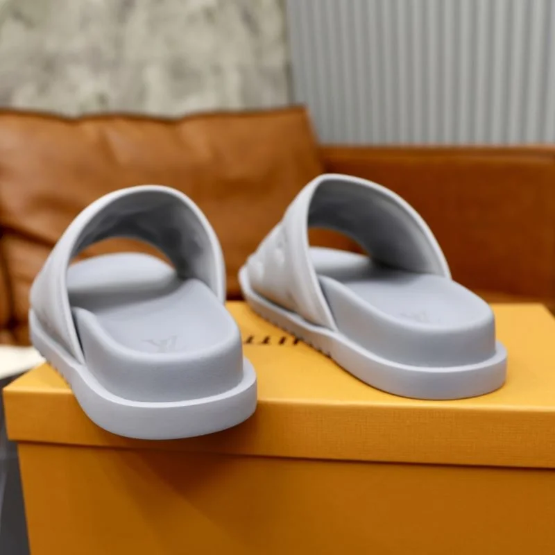 Top mirror Louis Vuitton Slippers
