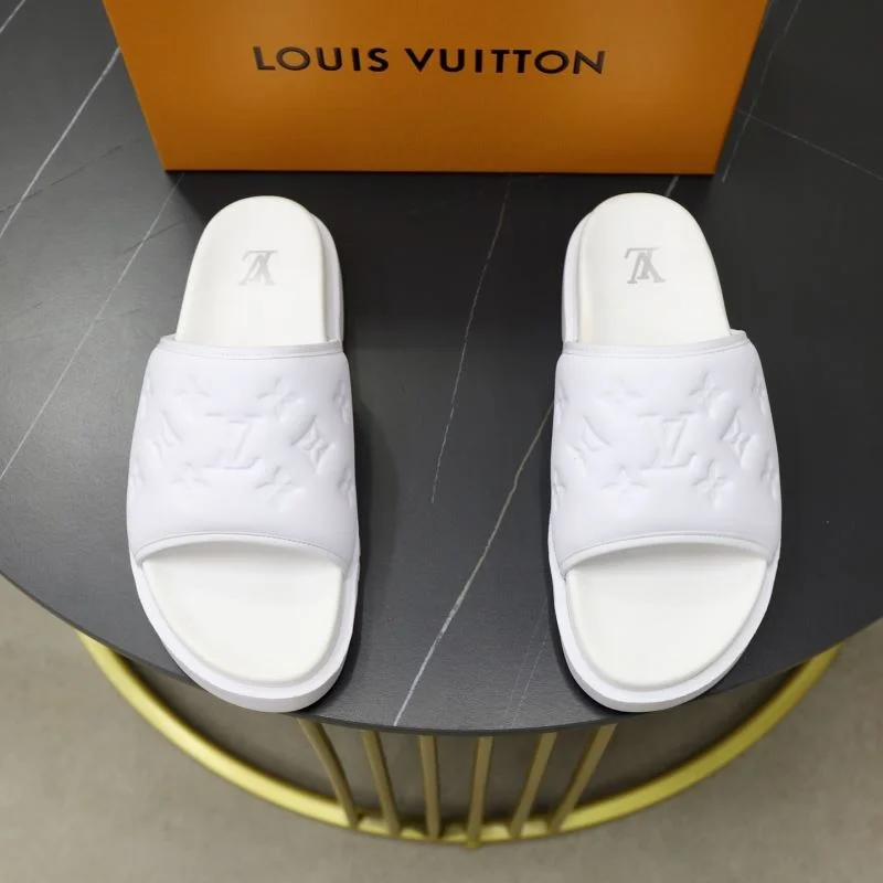 Louis Vuitton Slippers