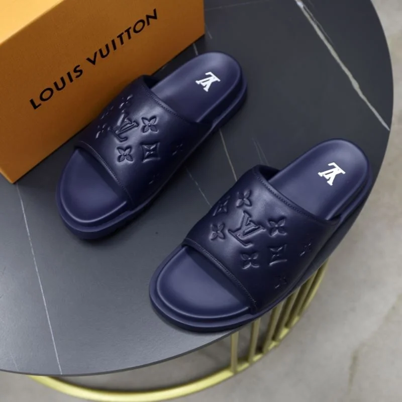 Bargain Louis Vuitton Slippers