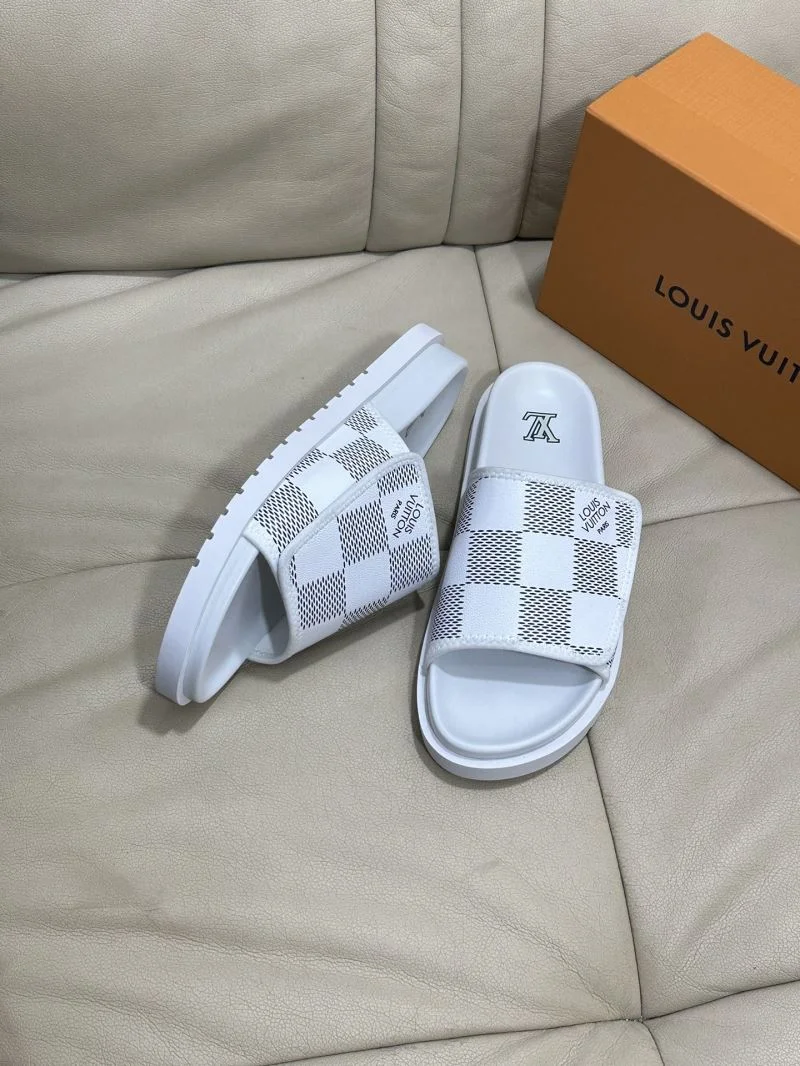 Cut-rate Louis Vuitton Slippers
