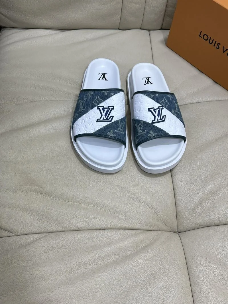 Louis Vuitton Slippers