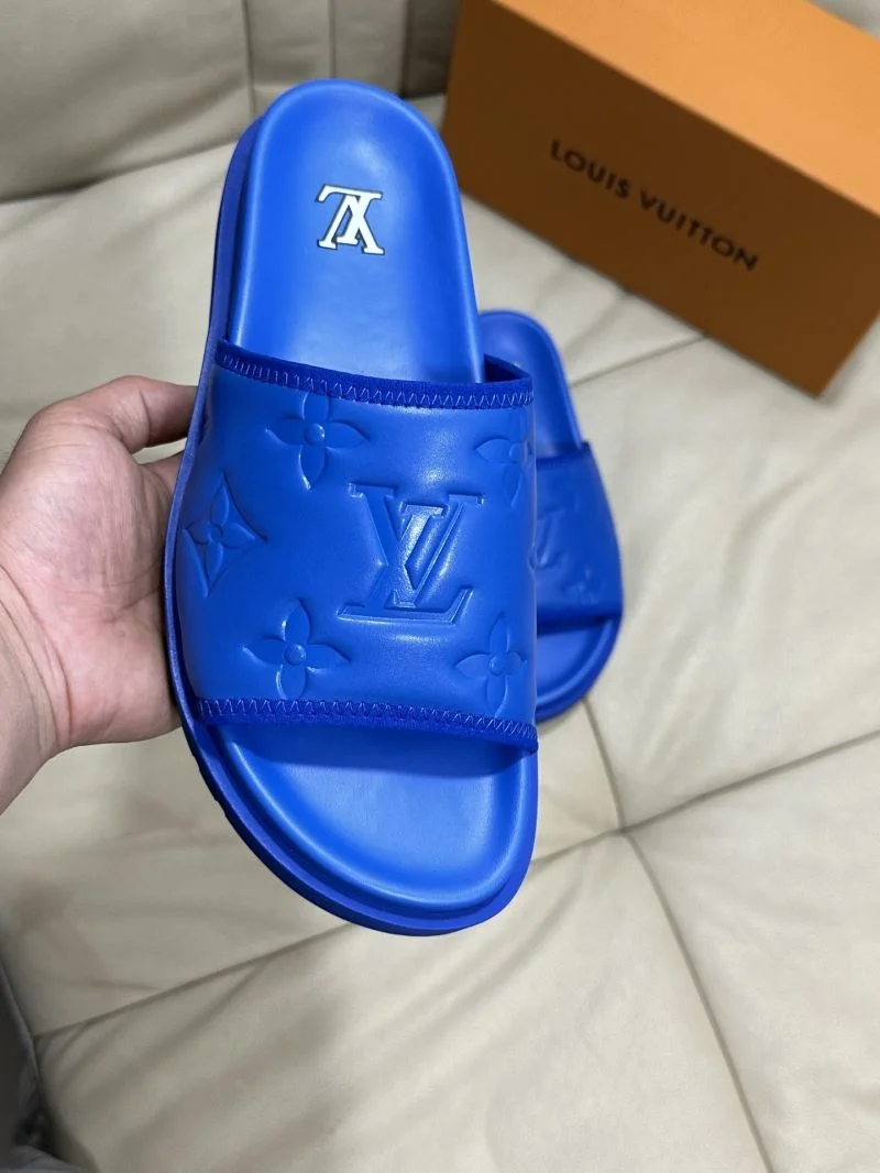 Precise copy Louis Vuitton Slippers