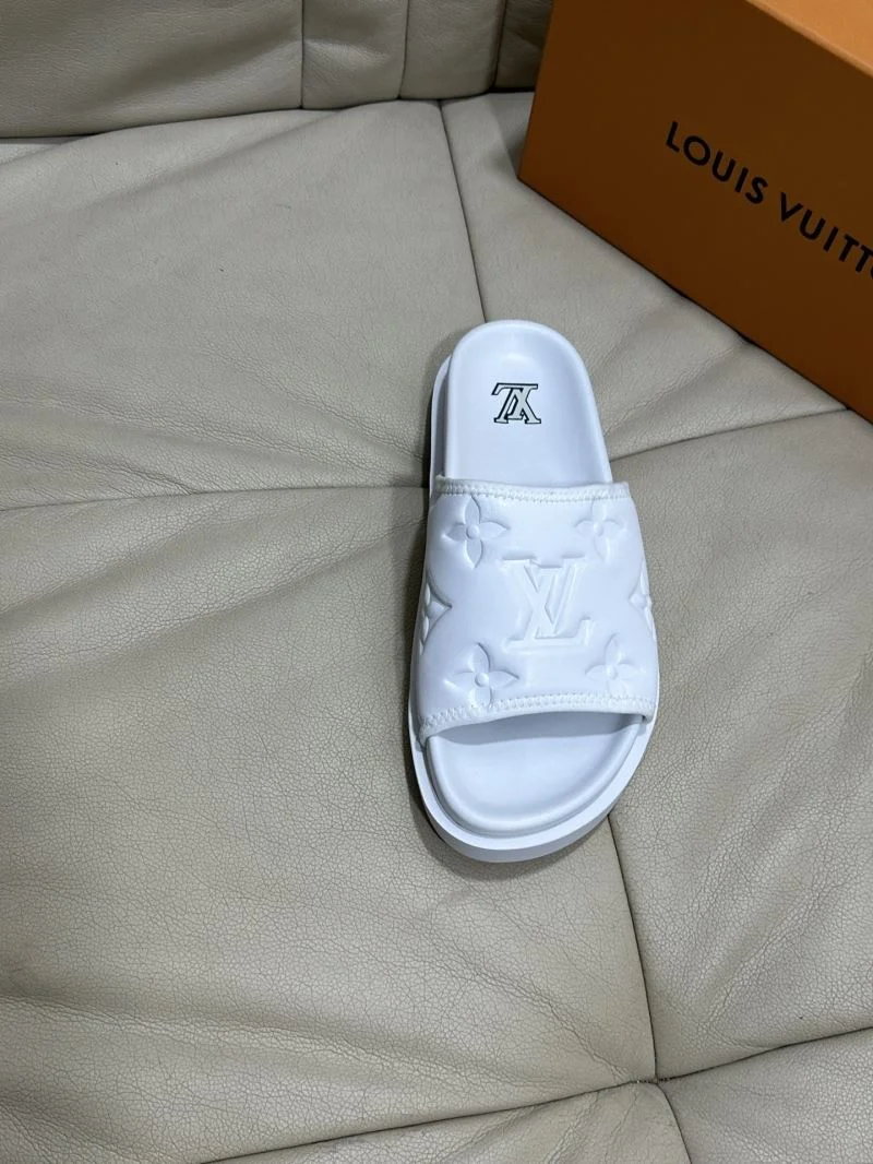 High accuracy Louis Vuitton Slippers