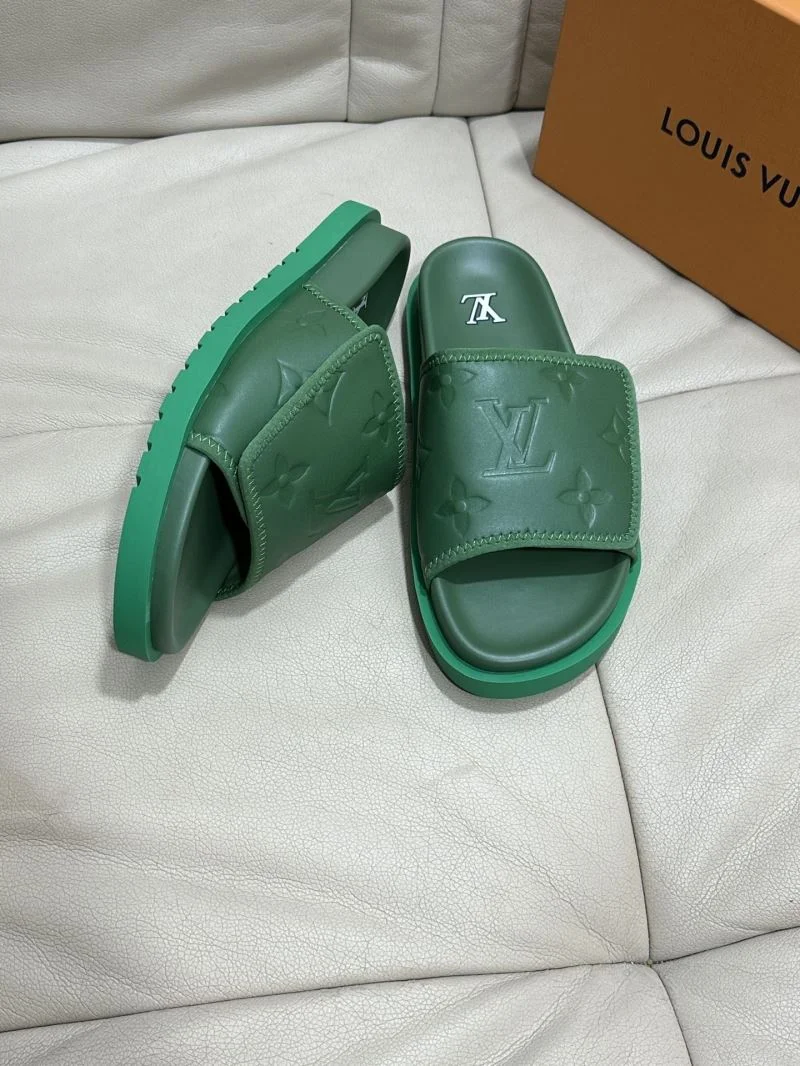 Exact replica Louis Vuitton Slippers