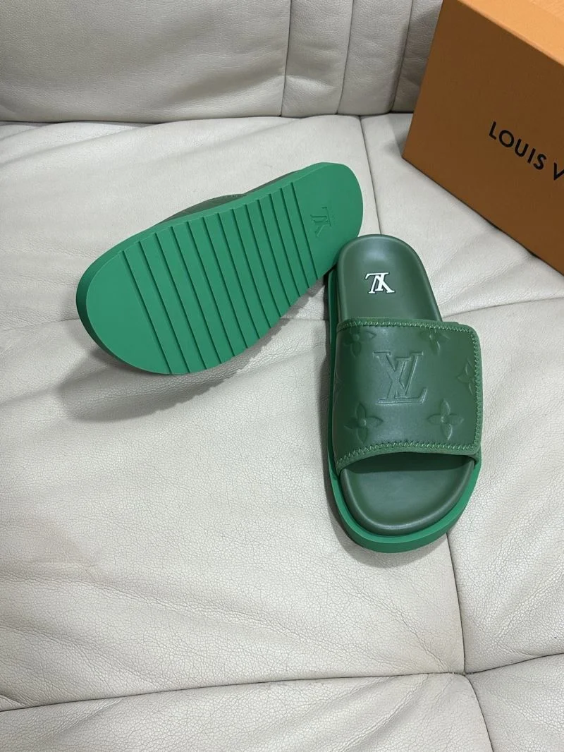 Exact replica Louis Vuitton Slippers