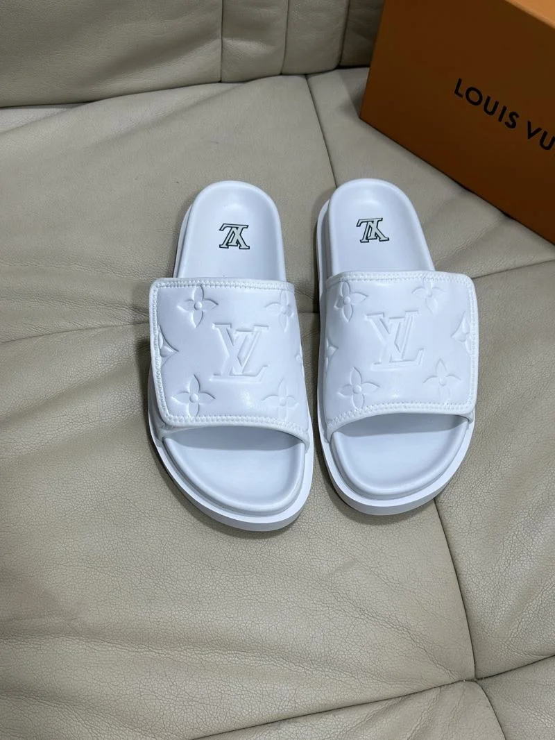 Louis Vuitton Slippers