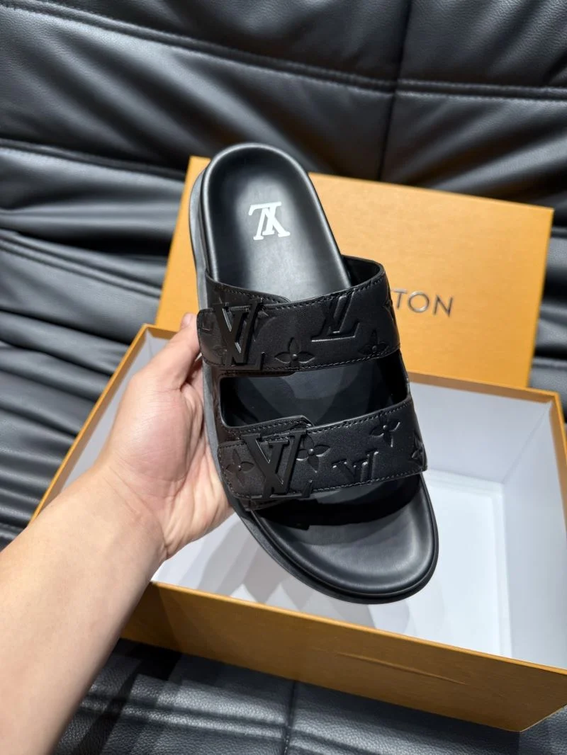 Inexpensive Louis Vuitton Slippers