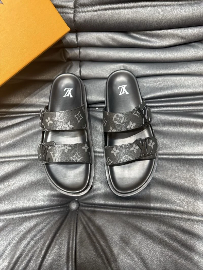 Louis Vuitton Slippers