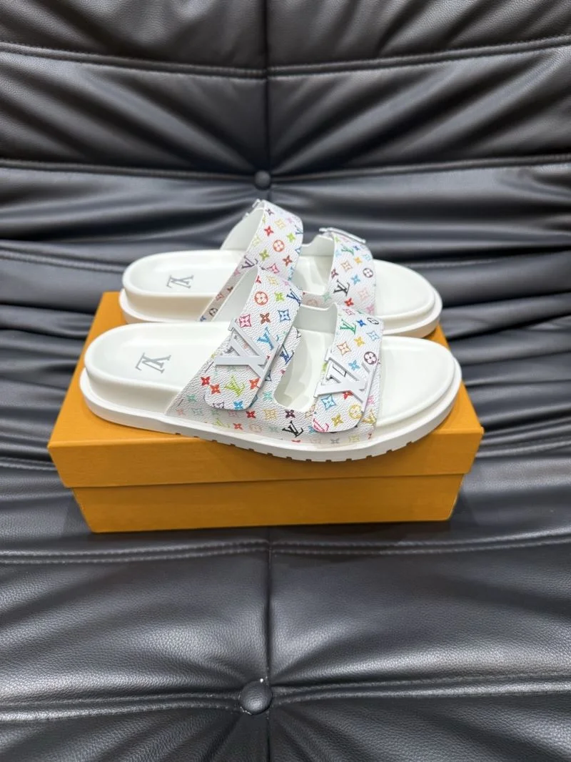 Accurate model Louis Vuitton Slippers