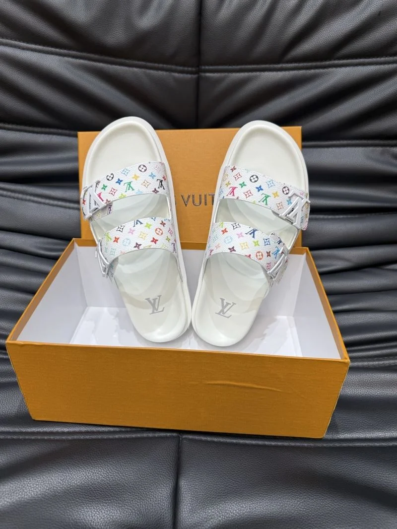 Accurate model Louis Vuitton Slippers