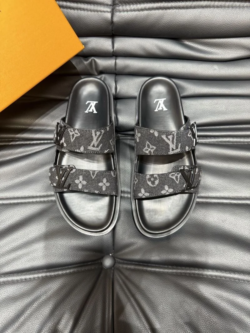 Louis Vuitton Slippers