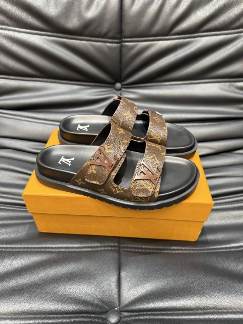 Low-cost Louis Vuitton Slippers