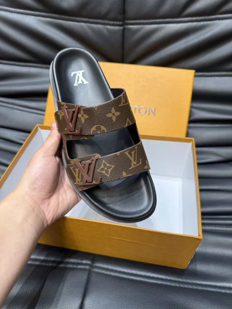 Low-cost Louis Vuitton Slippers