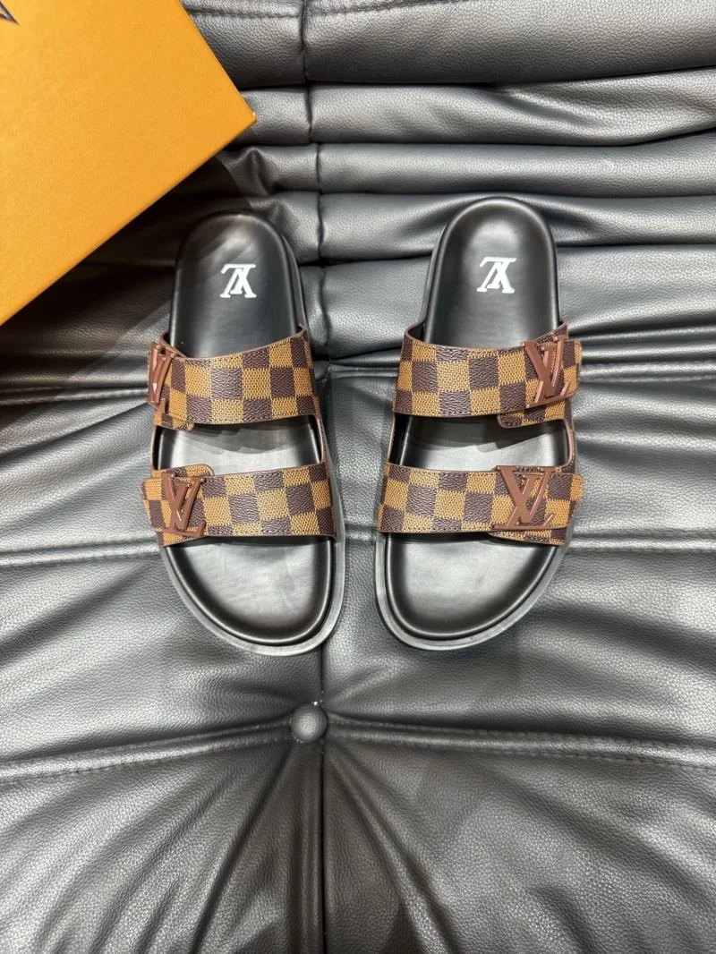 Louis Vuitton Slippers