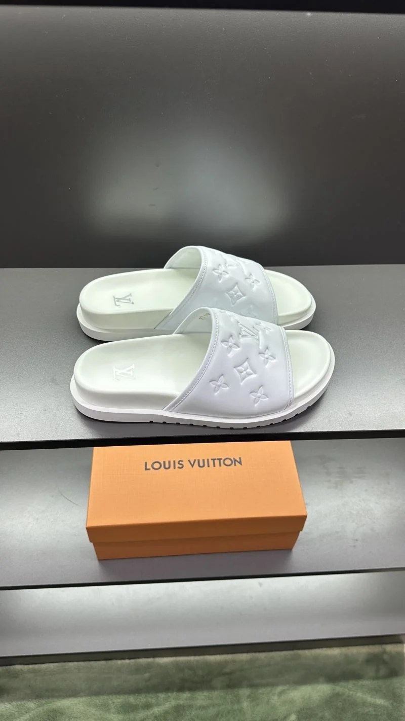 Mirror quality Louis Vuitton Slippers