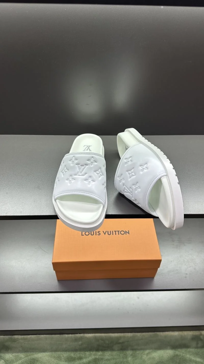 Mirror quality Louis Vuitton Slippers