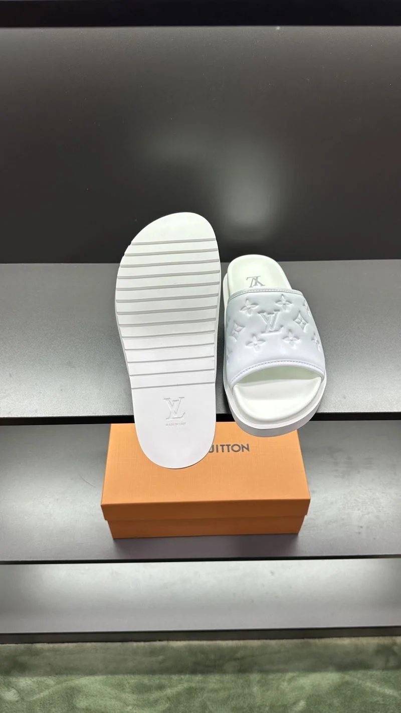 Mirror quality Louis Vuitton Slippers
