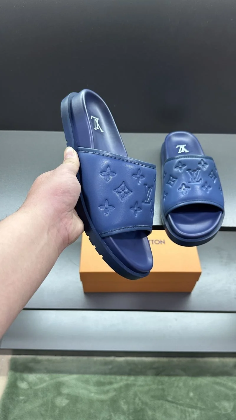 Perfect replica Louis Vuitton Slippers