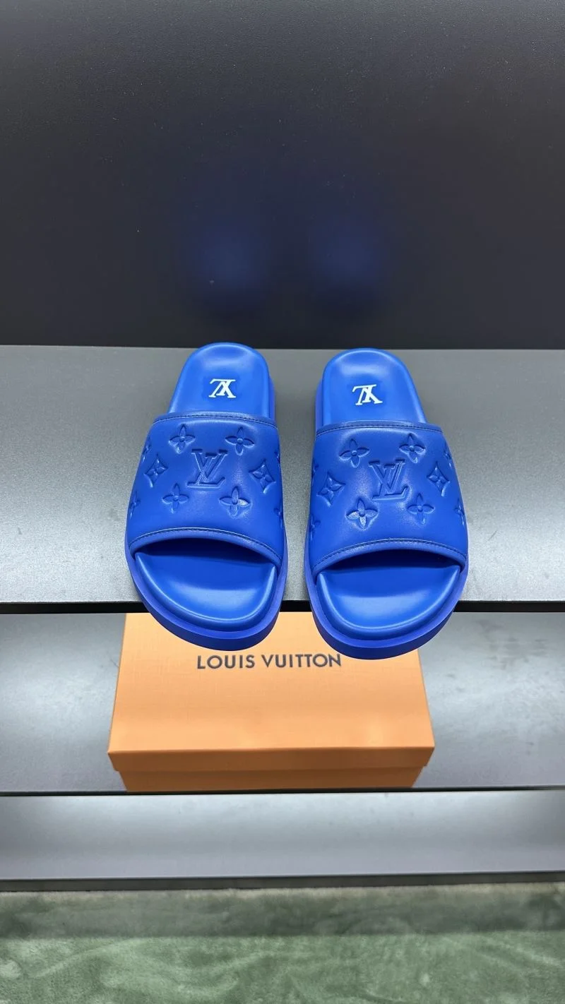 Louis Vuitton Slippers