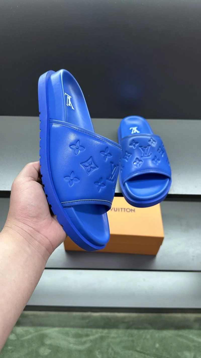 High fidelity Louis Vuitton Slippers