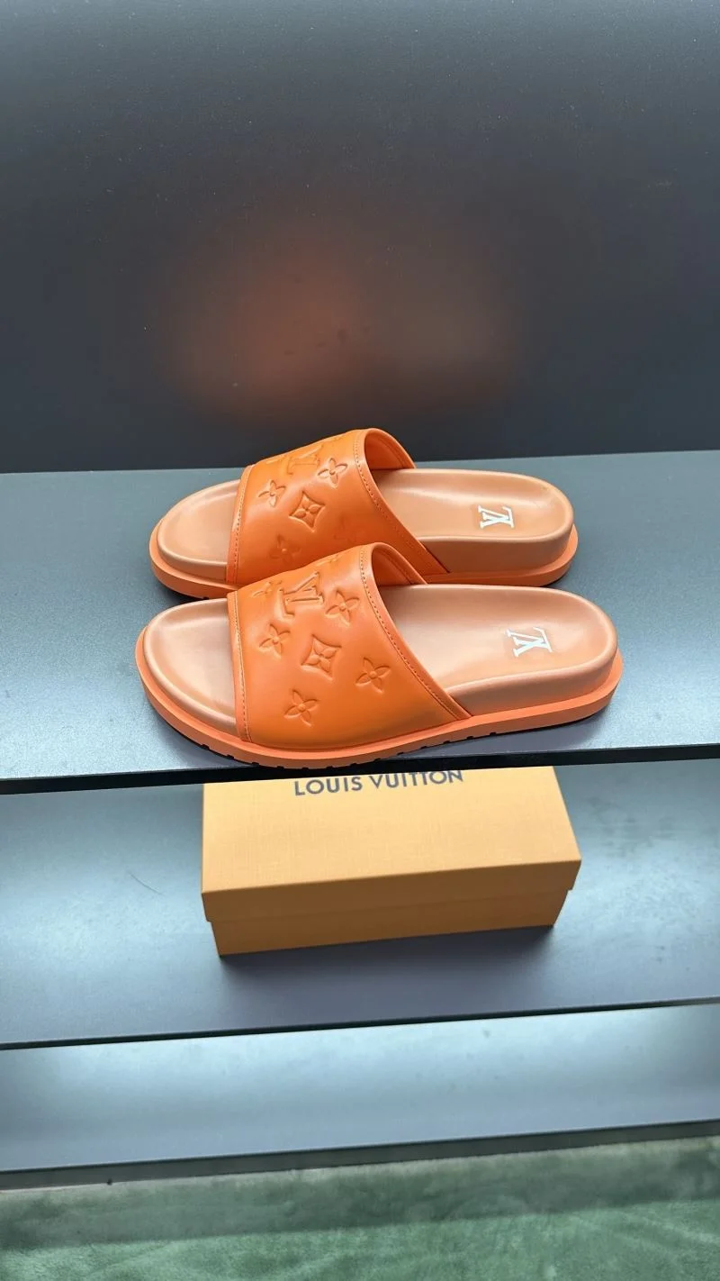 High fidelity Louis Vuitton Slippers