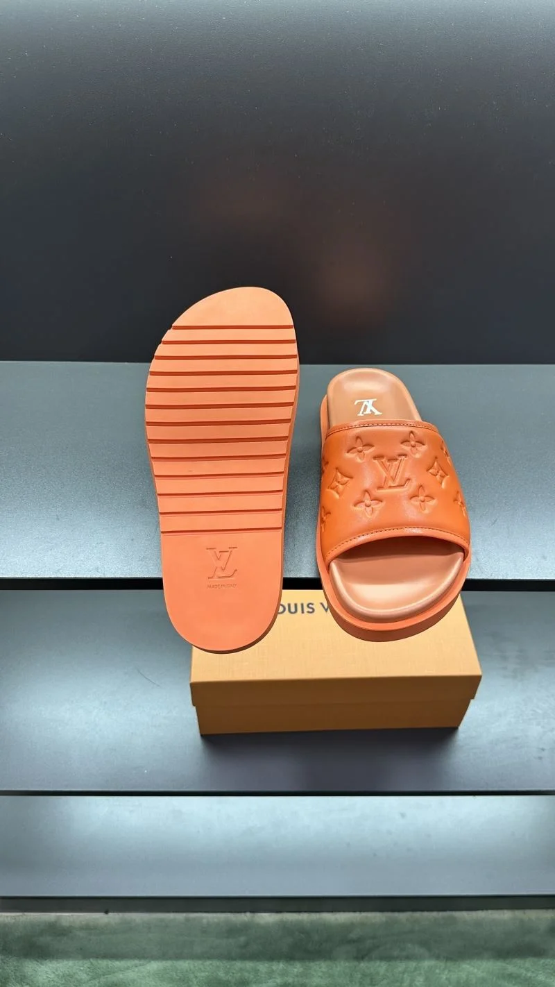High fidelity Louis Vuitton Slippers