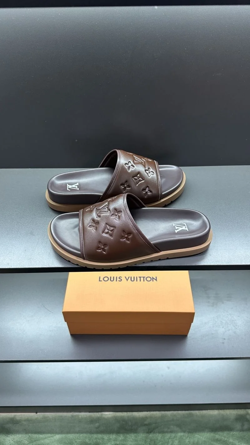Official Louis Vuitton Slippers