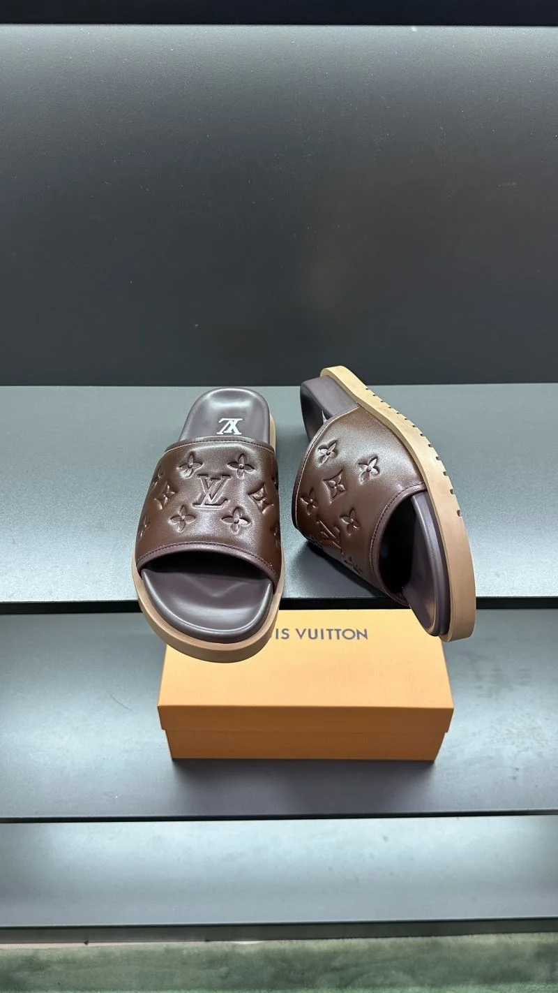 Official Louis Vuitton Slippers