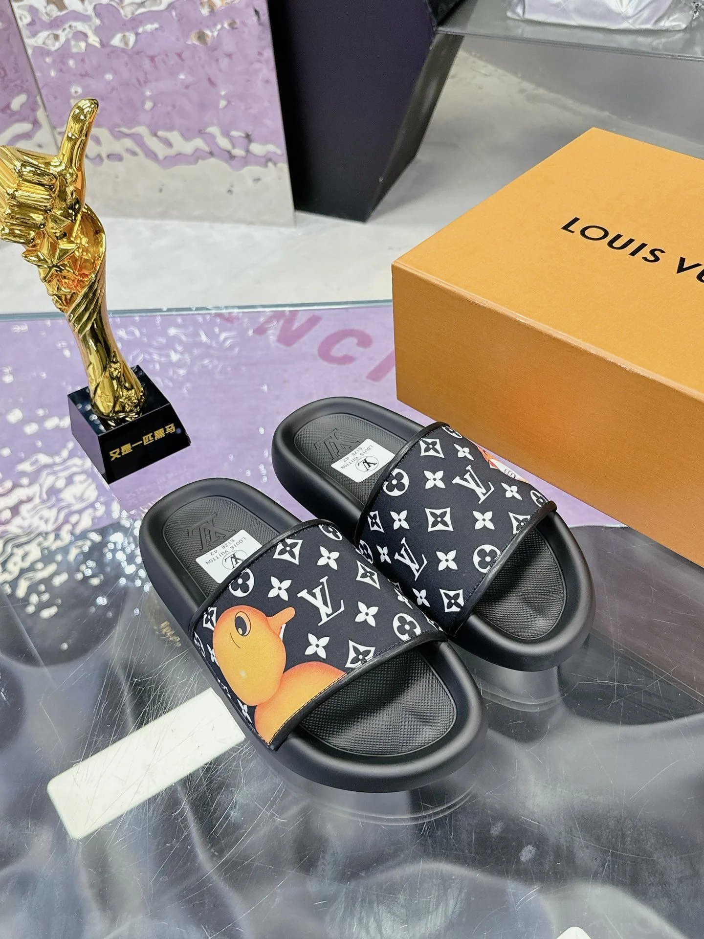 High accuracy Louis Vuitton Slippers