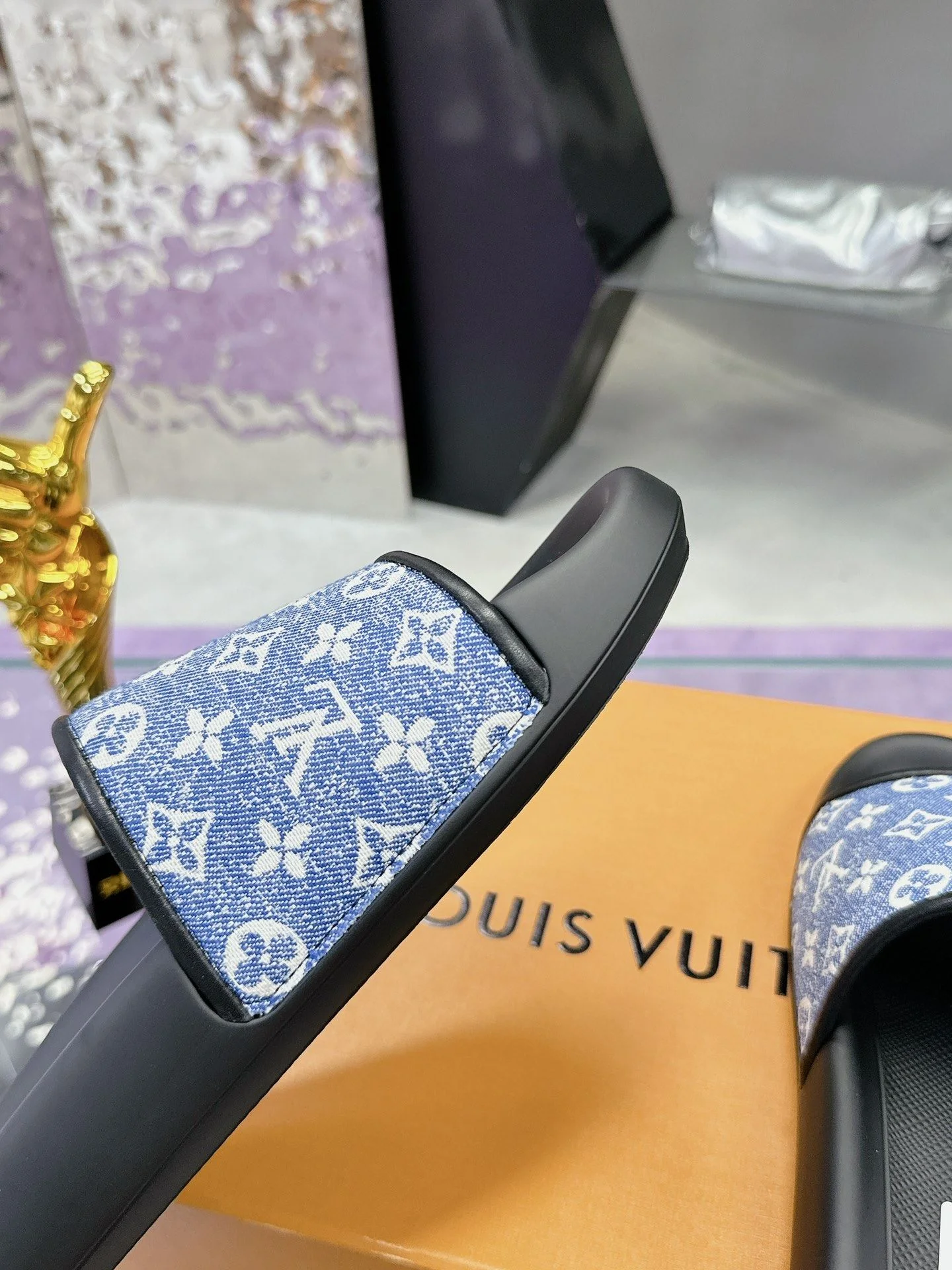 Mirror quality Louis Vuitton Slippers
