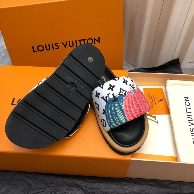 Inexpensive Louis Vuitton Slippers
