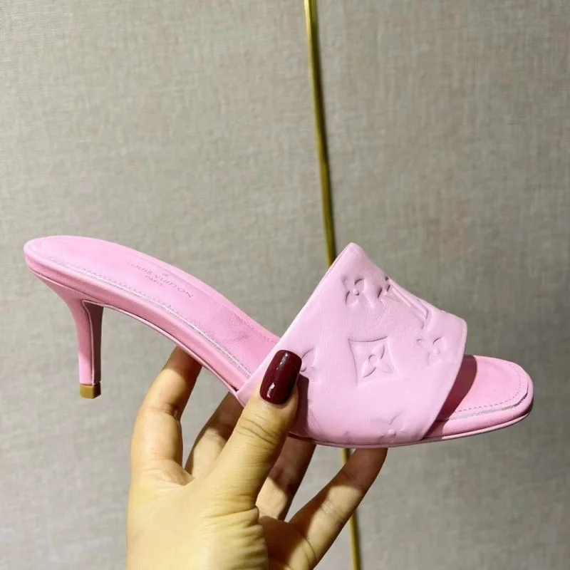 Louis Vuitton Slippers
