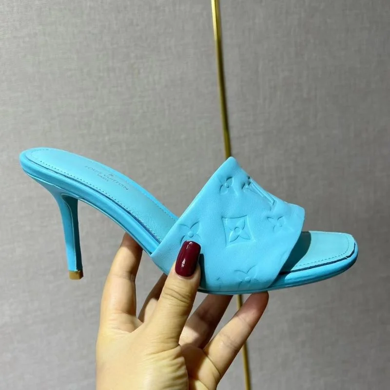 Louis Vuitton Slippers