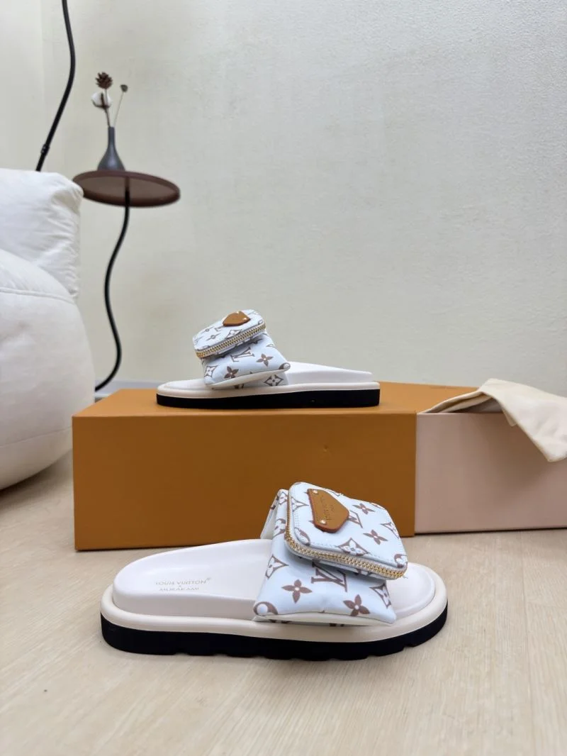 Low-cost Louis Vuitton Slippers