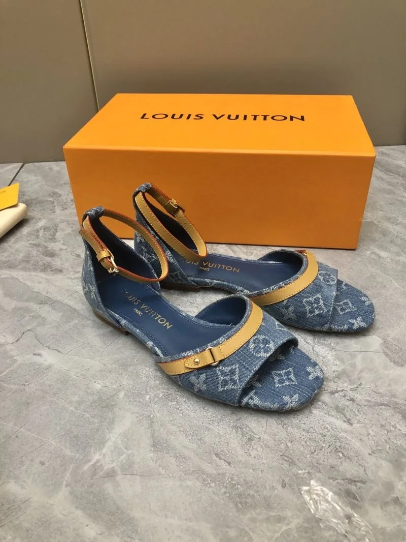 Exact replica Louis Vuitton Slippers
