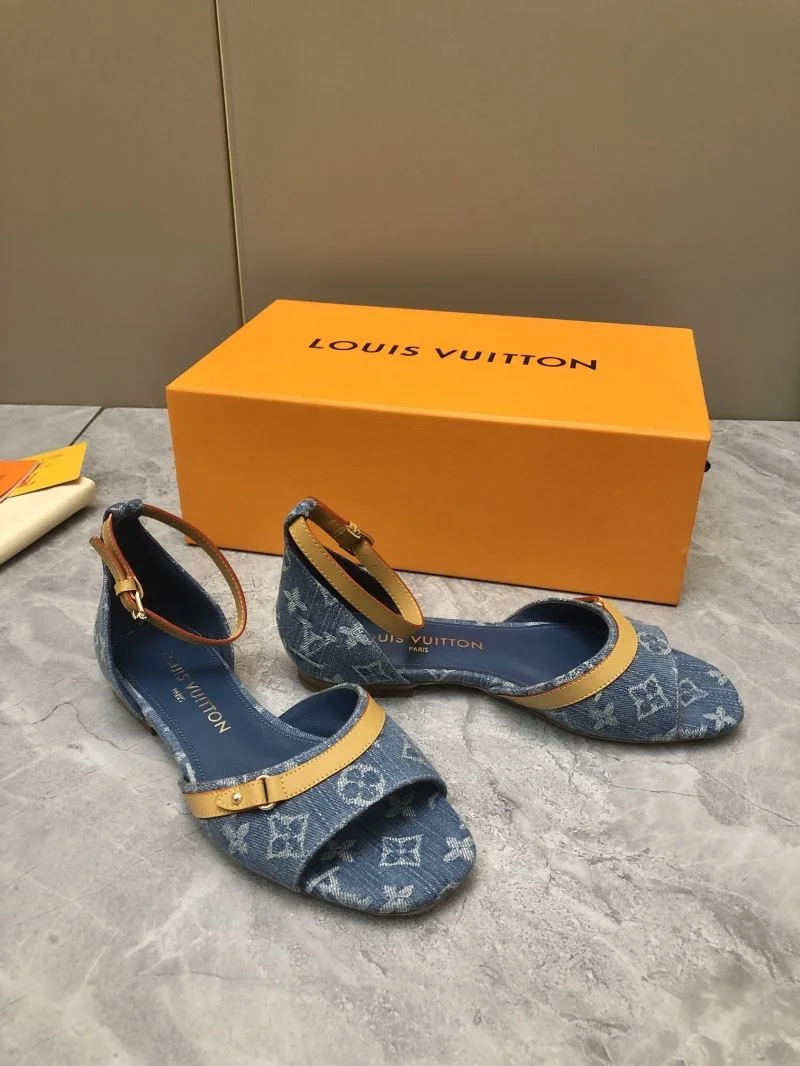 Exact replica Louis Vuitton Slippers