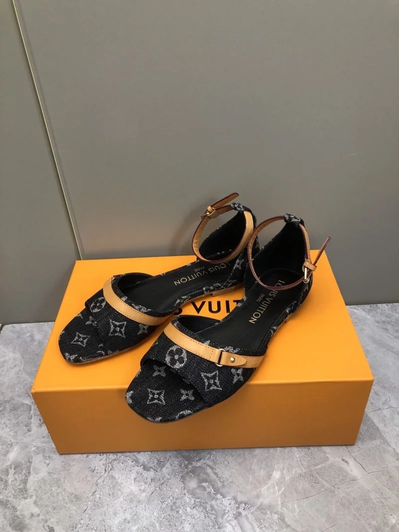 Louis Vuitton Slippers