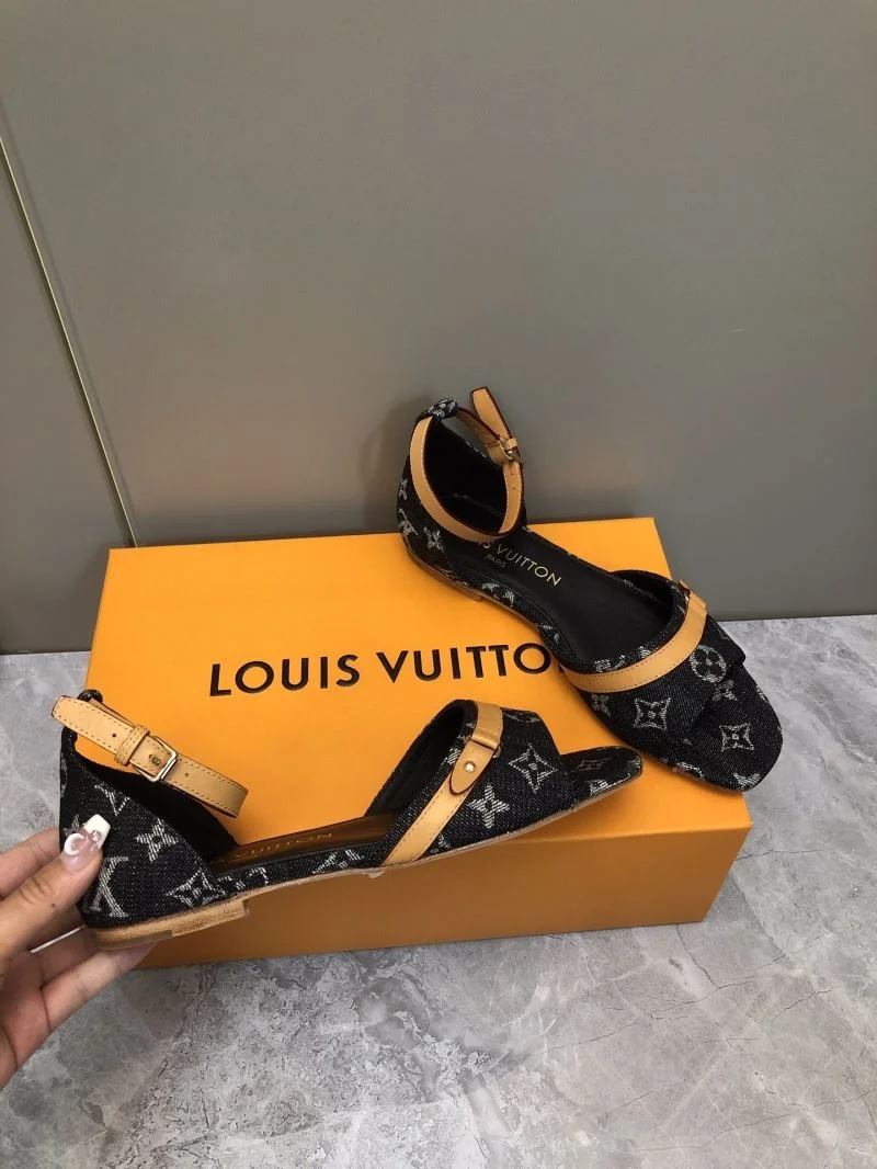 Bargain Louis Vuitton Slippers