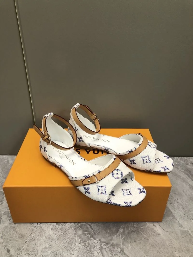 Louis Vuitton Slippers