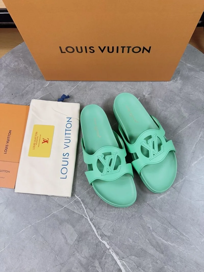 Brand-authenticated Louis Vuitton Slippers