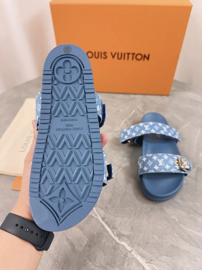 Top match Louis Vuitton Slippers