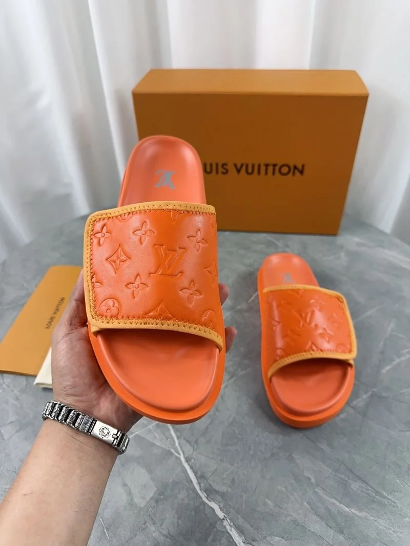 Top match Louis Vuitton Slippers